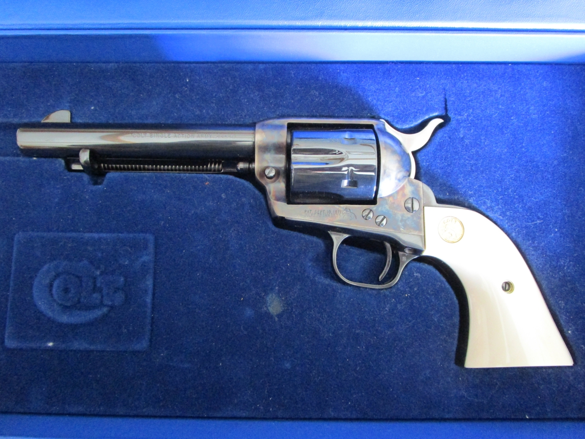 Like New Colt Single Action Revolver, 44-40, 3rd Generation, Blued and ...
