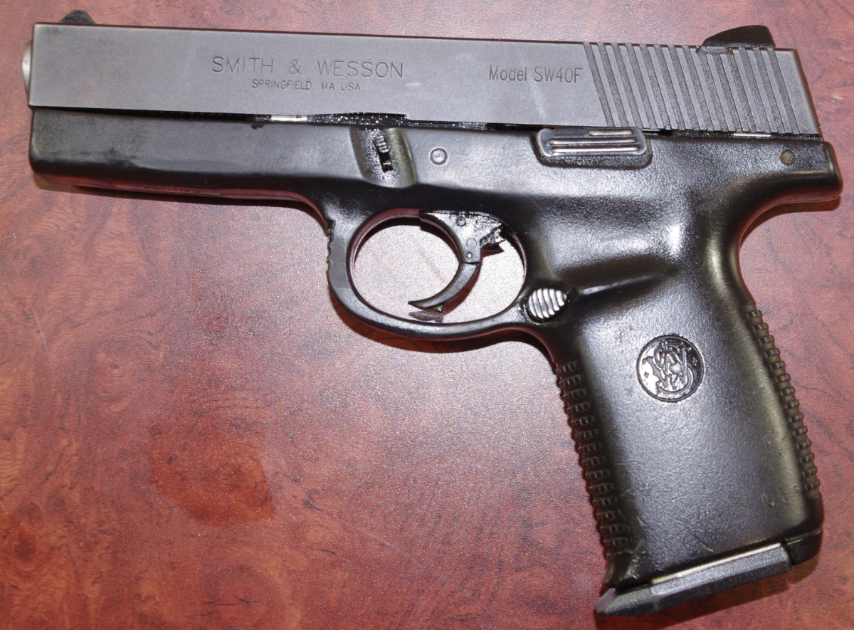 Smith & Wesson Model SW40F Matte Blue Black Frame High Capacity ...