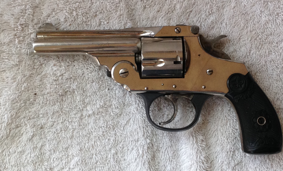 .32 CALIBER Iver Johnson ARMS & CYCLE WORKS REVOLVER NICKEL 59116 5 ...