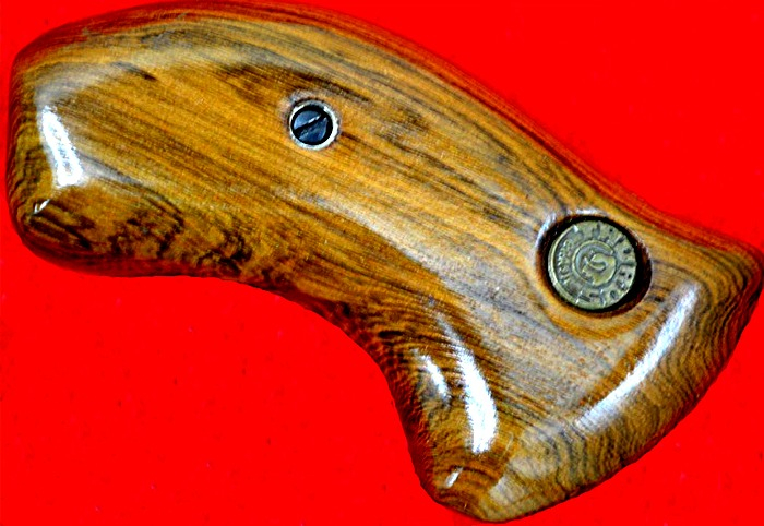Taurus Original Model 85 Round Butt Factory Wood Grips with Medallions ...