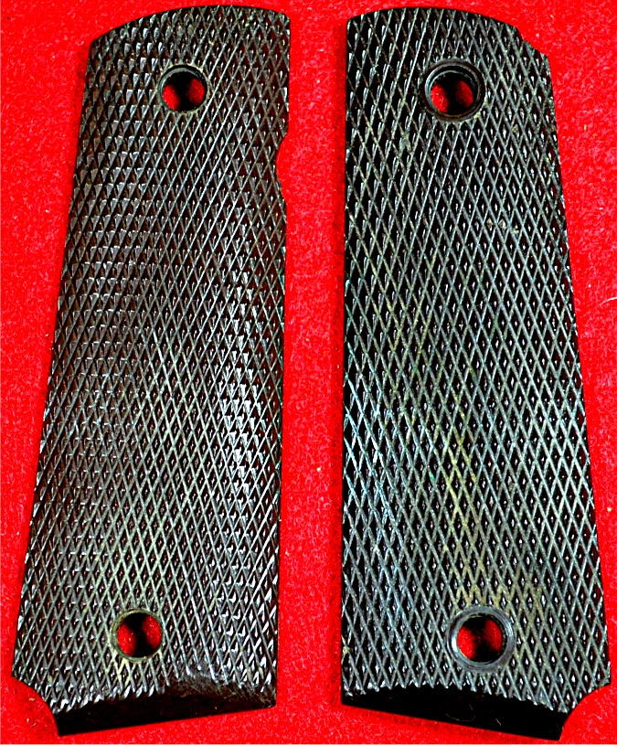 STI Guns 1911 Brown Plastic Checkered Grips 17340480 - GunAuction.com