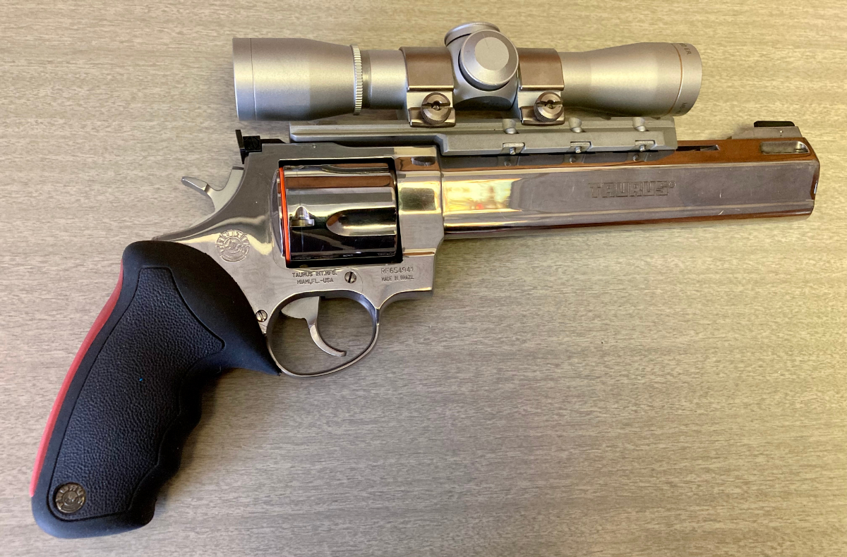 Taurus RAGING BULL, 8" WITH LEUPOLD 4x ER SCOPE AND CUSTOM LEATHER ...