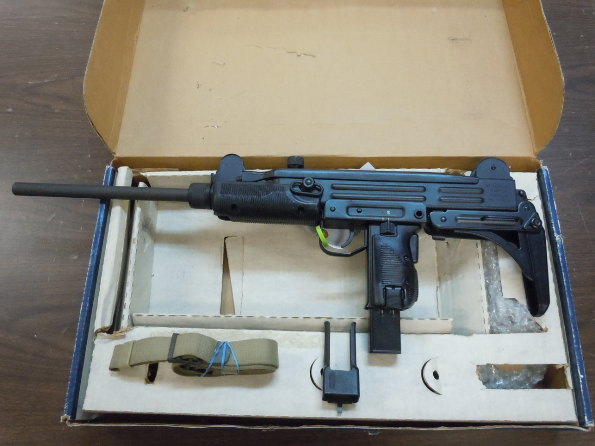 Model A UZI Folding butt stock 16" Barrel original box, sling, and ...