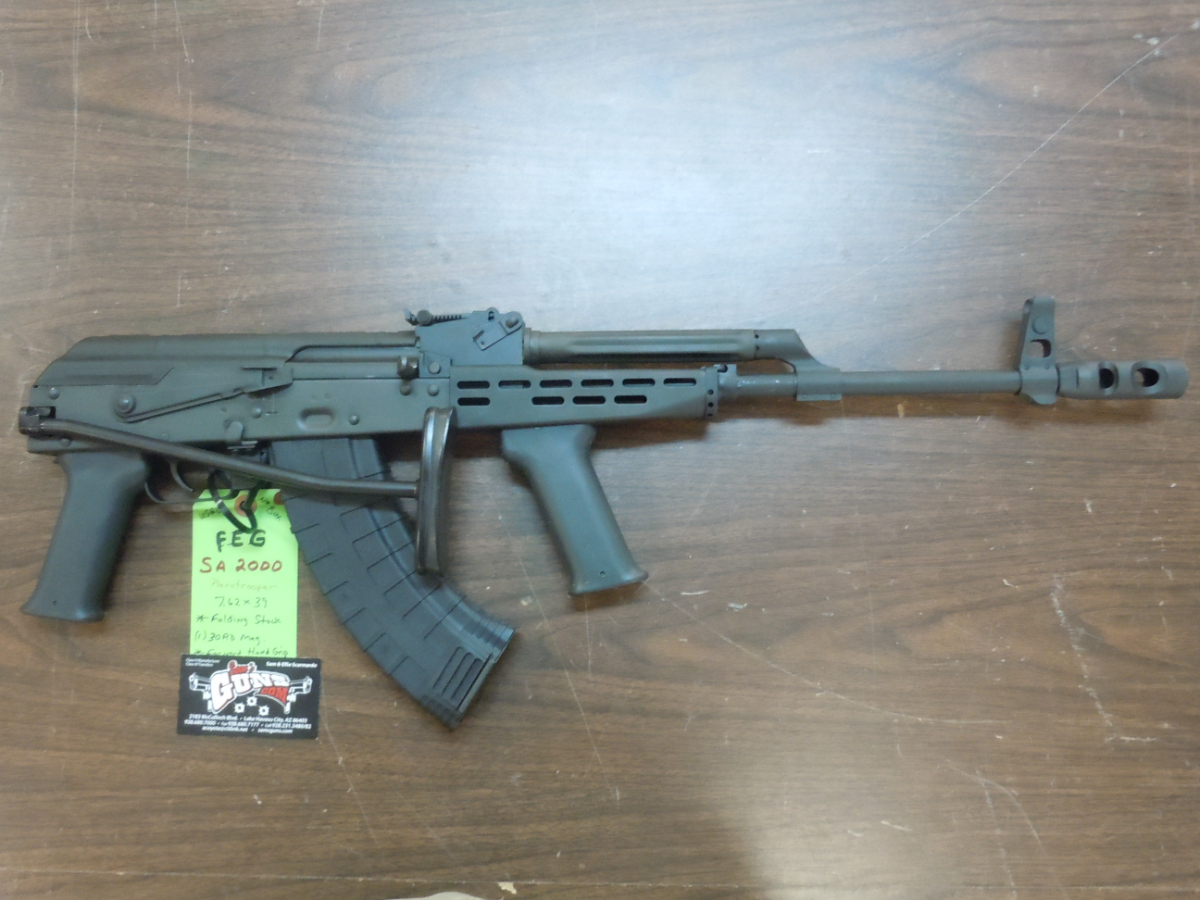 FEG Model SA2000 Paratrooper Folding stock Front hand grip One 30 round ...