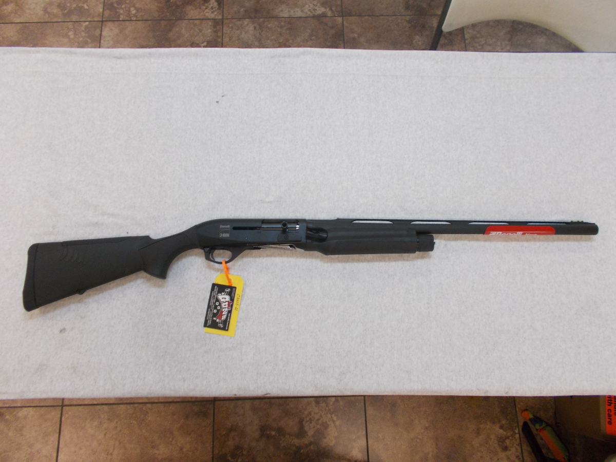 Benelli M2 - 3 gun Comp w/ 5 chokes & 5 fiber optic tubes (C3305-21 ...