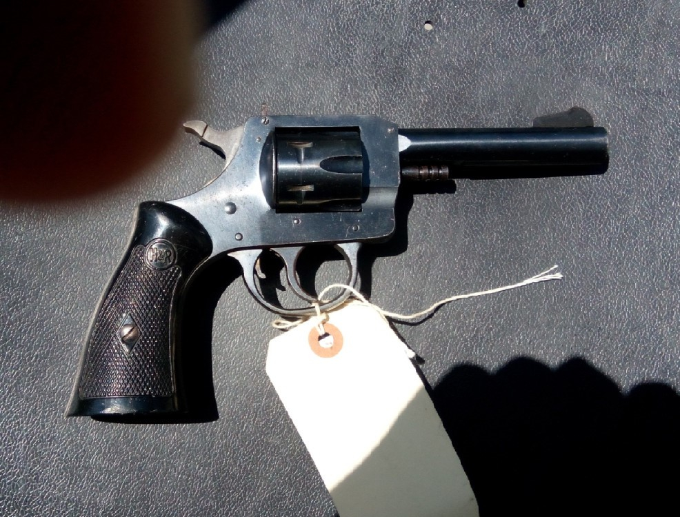 Harrington & Richardson H&R - MODEL 732 - CAL .32 S&W 17296413 ...