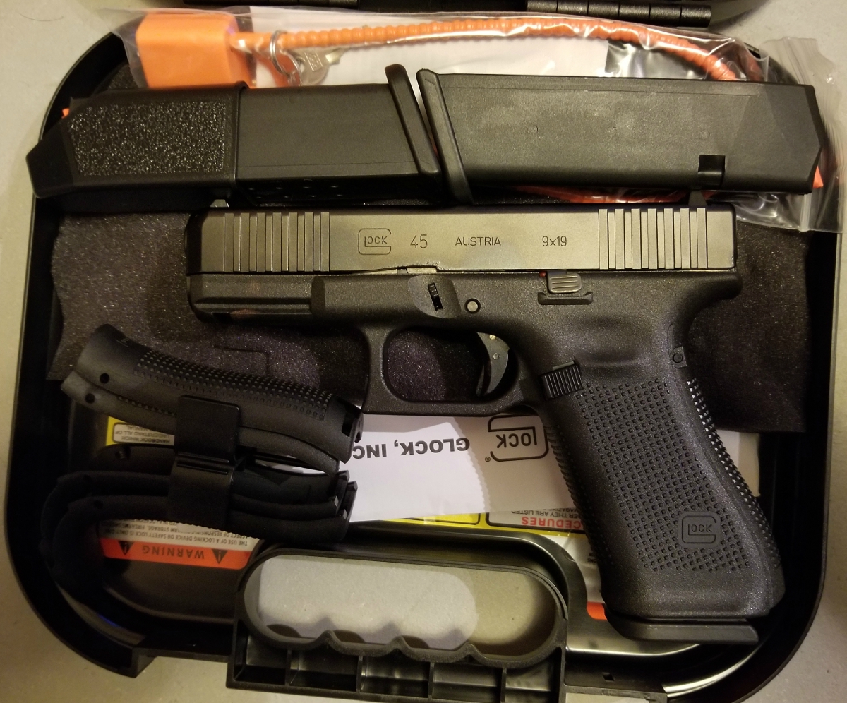 Pictures: Glock 5th Generation Model 45 Semi-Auto 9mm Pistol - 15530961