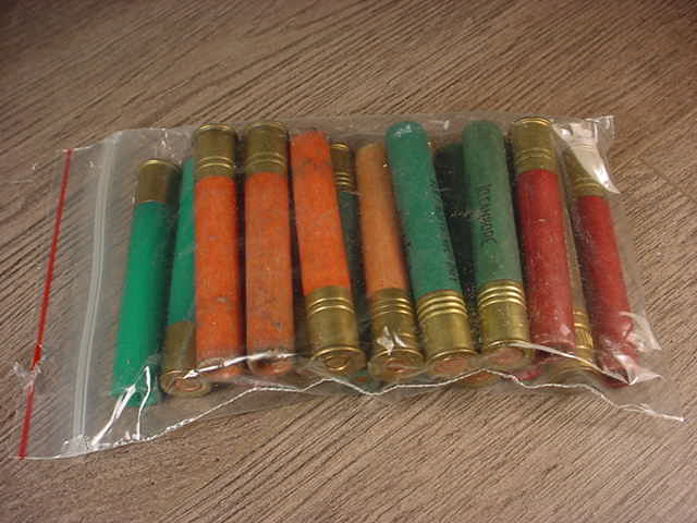 17 Rounds of Mixed Manufacture .410 Gauge 3 Inch Number 4 Shot 17315663 ...