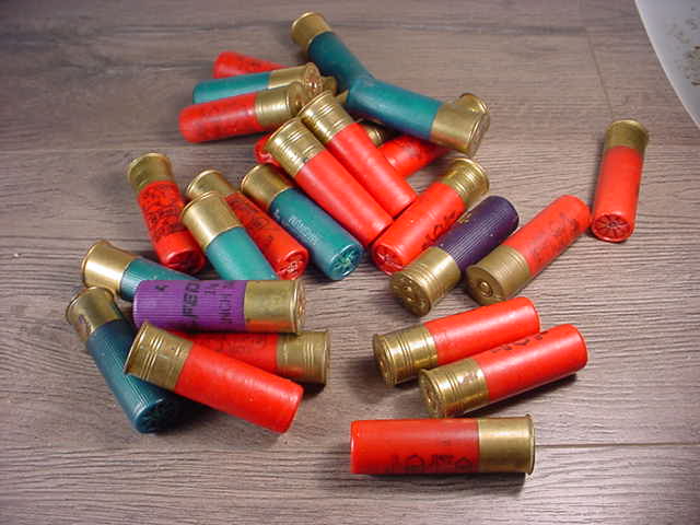 26 Rounds of Mixed Manufacture 16 Gauge Number 4 Shot 17320987 ...