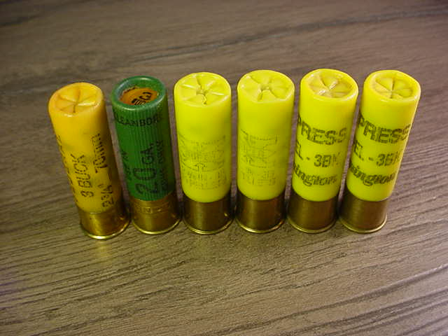 6 Rounds of Mixed Manufacture Paper & Plastic 20 Gauge Number 3 ...