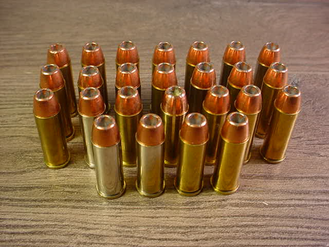 Smith & Wesson 25 Rounds of .32 S&W Long Jacketed Hollow Point 17343545 ...