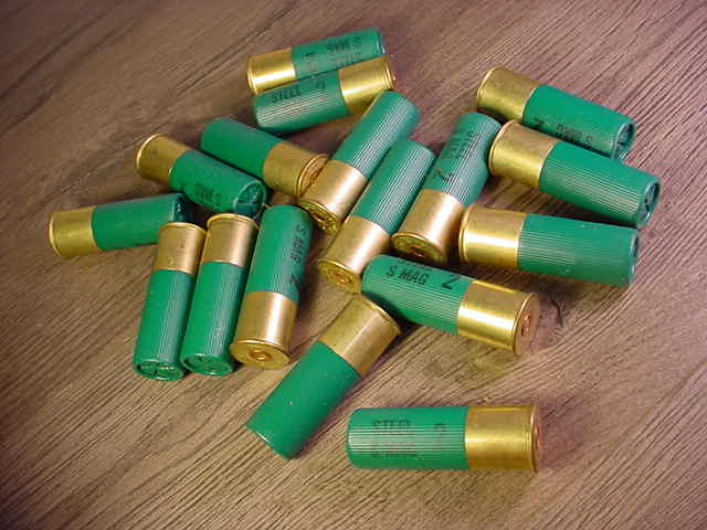 17 Rounds of Remington Steel 12 Gauge Number 2 Shot 17344034 ...