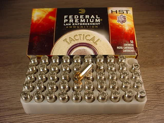 Smith & Wesson Box of Federal Premium Tactical HST .40 S&W Jacketed ...