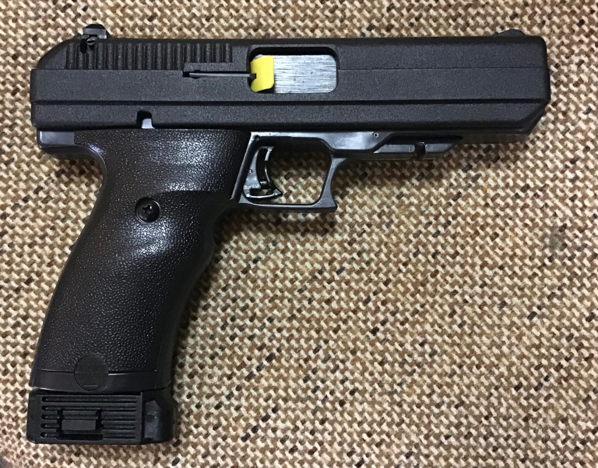 Hi-Point JCP 40SW-POLY .40 S&W semi auto pistol NIB 10-rnd mag 17139252 ...