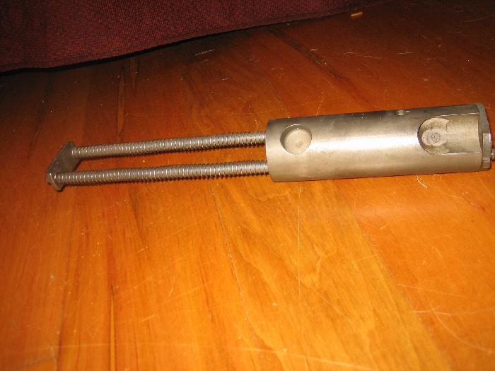 General Motors M3 Grease Gun Bolt Complete. Extractor Is Chipped. For ...