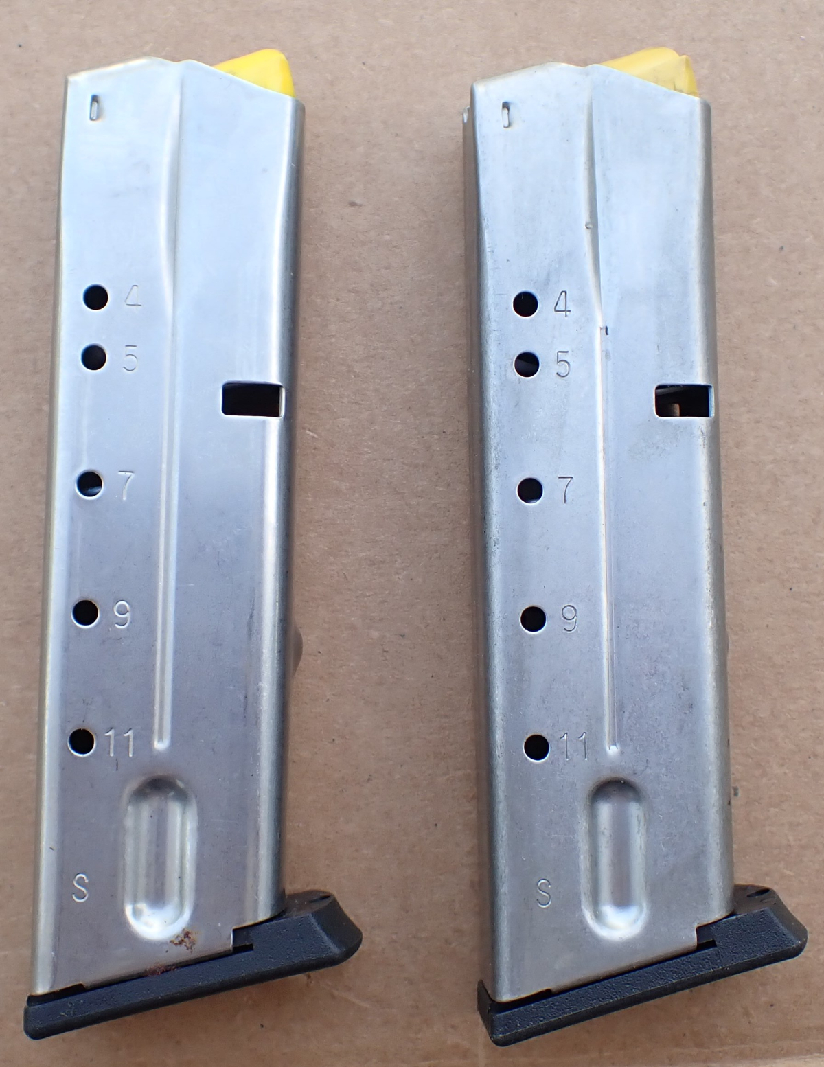 Smith & Wesson TWO SMITH &WESSON SERIES 40 MAGAZINES, 40 S&W CALIBER ...
