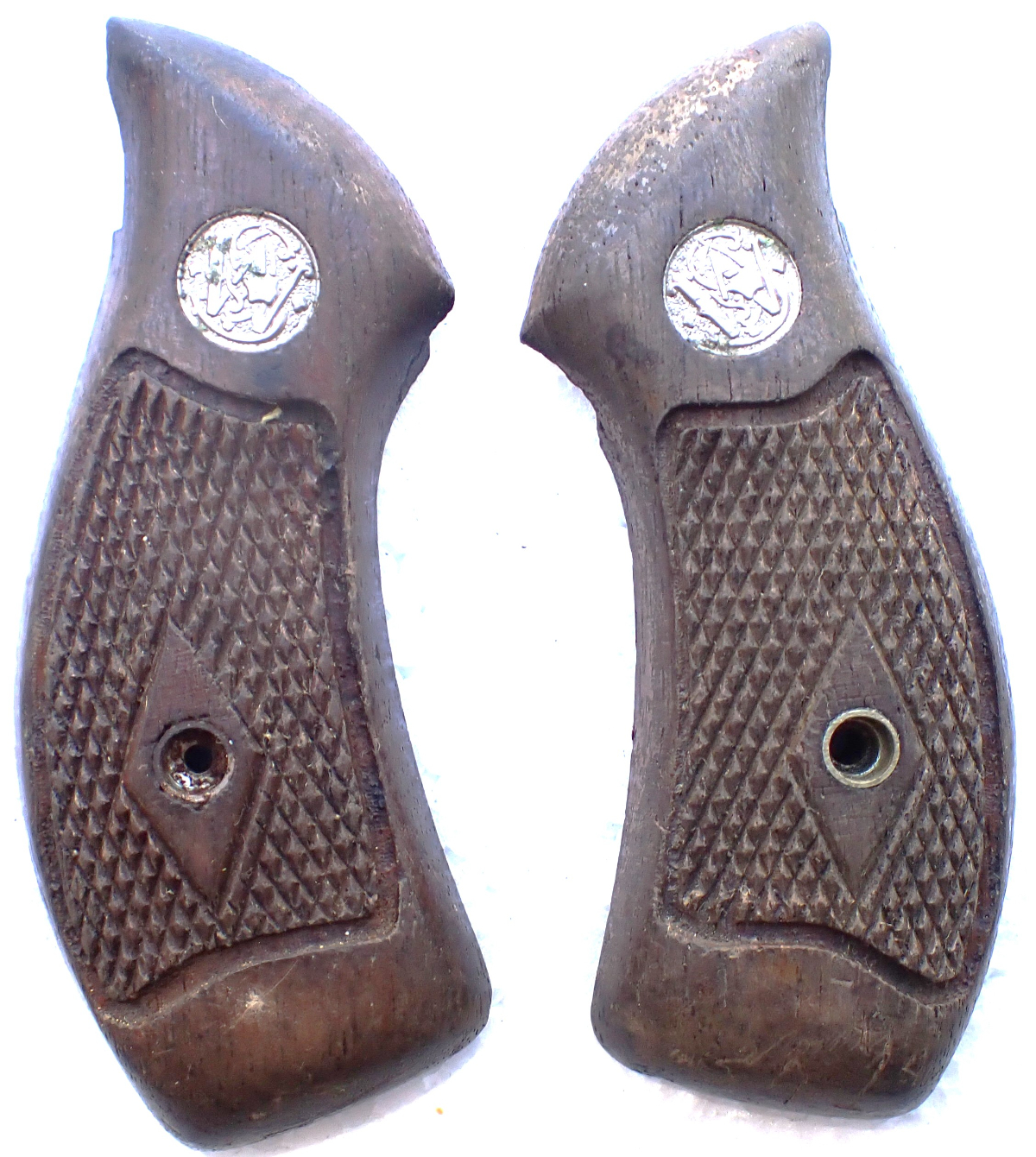 Smith & Wesson S&W J FRAME MAGNA GRIPS, DIAMOND CENTER, EXCELLENT, USED ...