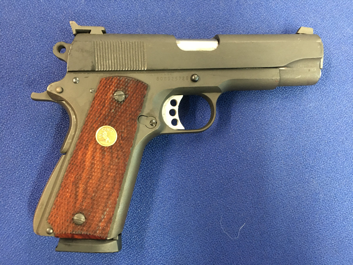 Colt COMBAT COMMANDER 1911, MADE IN 1982, CHAMBERED IN .45 ACP 17310101 ...