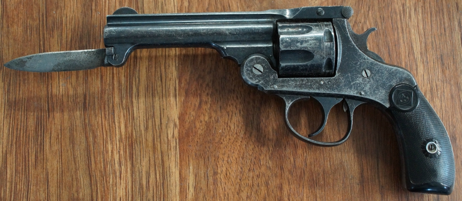 Harrington & Richardson Auto Ejecting Knife Model, 32 S&W, Blue .32 S&W ...