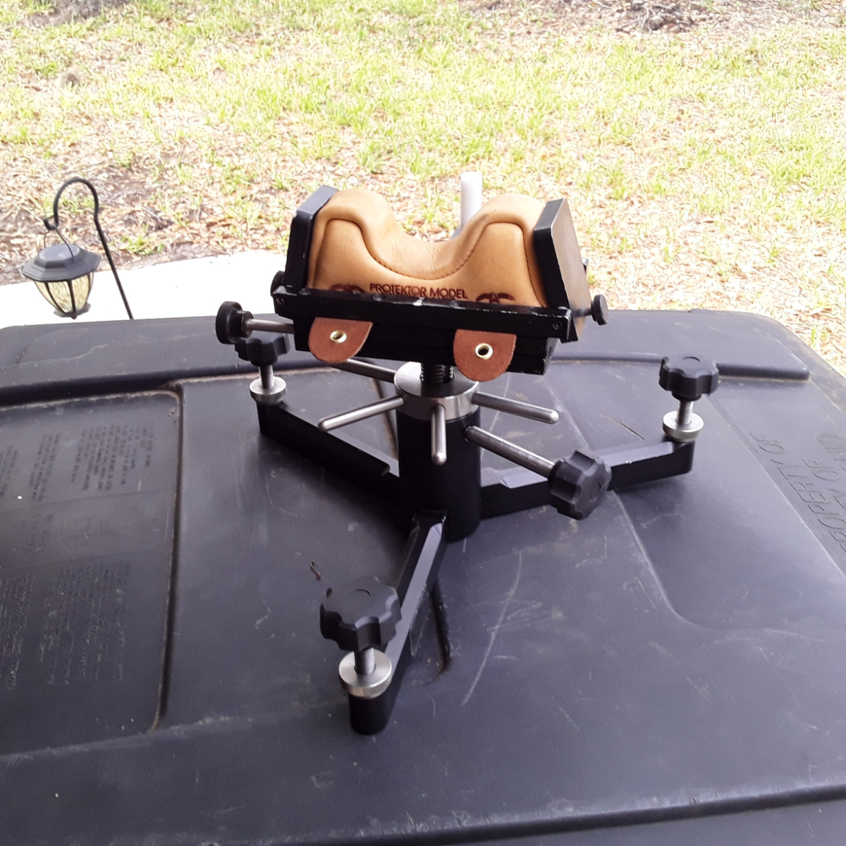 SINCLAIR FRONT REST W/ BAG AND BENCHREST WINDAGE TOP 17227532 ...