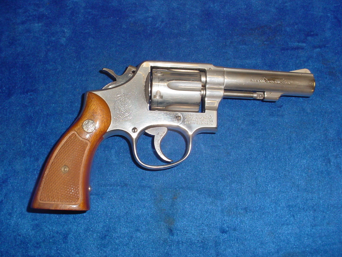 Smith & Wesson MODEL 10-6 38 SPL NICKEL 4 INCH REVOLVER PINNED BARREL ...