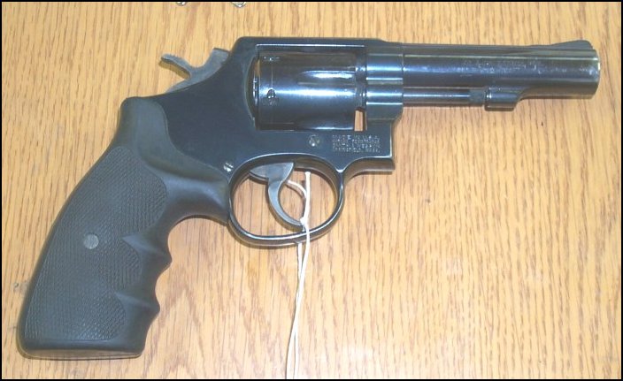 Smith & Wesson S&W Model 10-10 Police 38 Special 4 Inch Revolver For ...