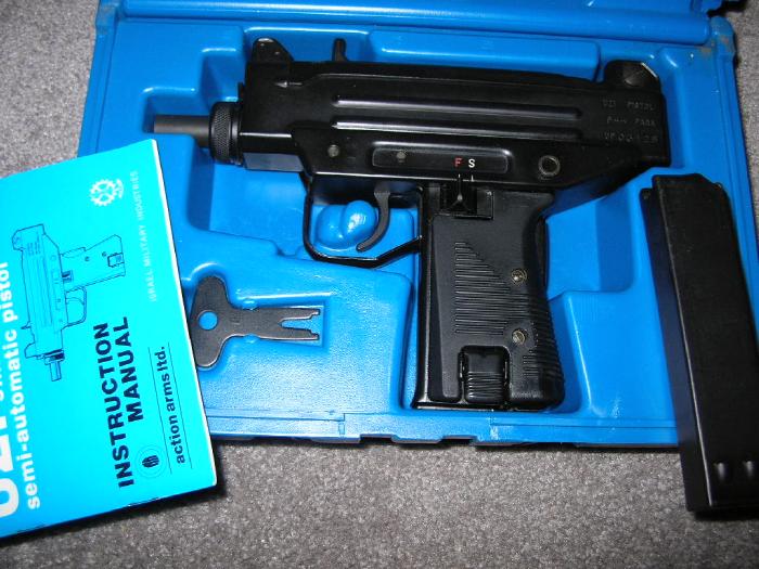 Uzi Pistol 9mmw/Case And Booklet 1mag For Sale at GunAuction.com - 9019044