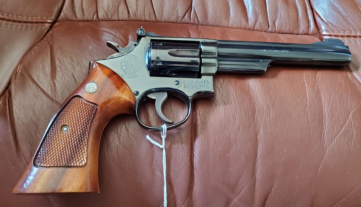 Smith & Wesson Model 19-3, Blue .357 Magnum 17354876 - GunAuction.com