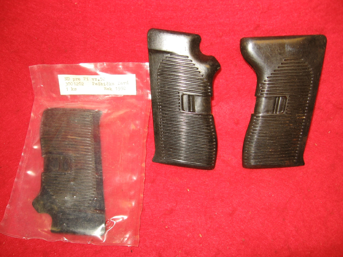 CZ Model 52 Pistol Grips 17084513 - GunAuction.com