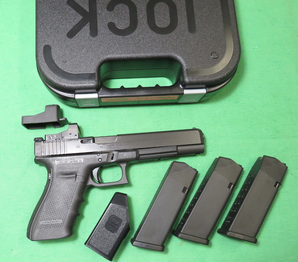 Glock Model 40 Gen4 MOS pistol, 10mm, Burris Fast Fire II sight, 3 mags ...