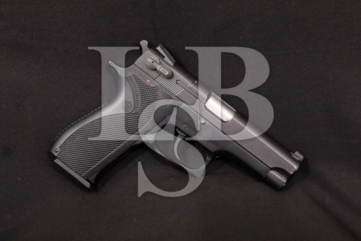 Pictures: Smith & Wesson S&W Model 3904 Third Generation Single Stack ...