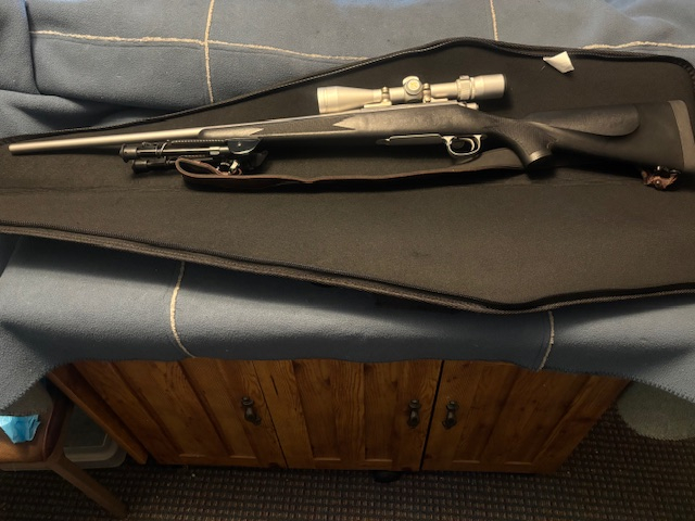 REMINGTON 700 SDS - 300 RUM - LONG RANGE- ALL WEATHER .300 Rem Ultra ...