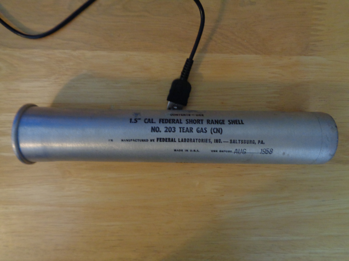 Federal Labs Number 203 37mm short range Tear Gas shells 37mm flare ...