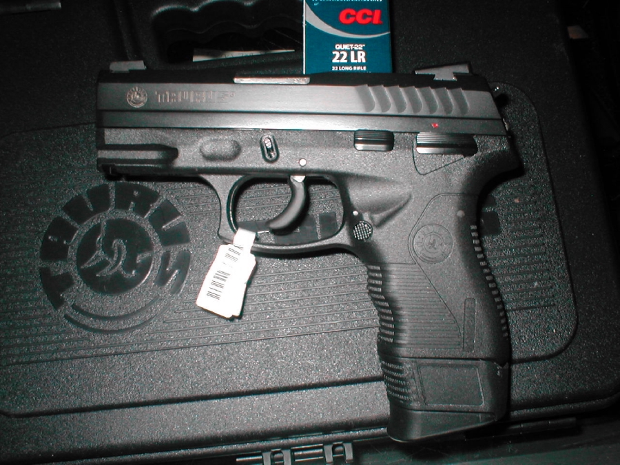 TAURUS PT840 COMPACT 40 S&W 11/15 RD .40 S&W 13124865 - GunAuction.com