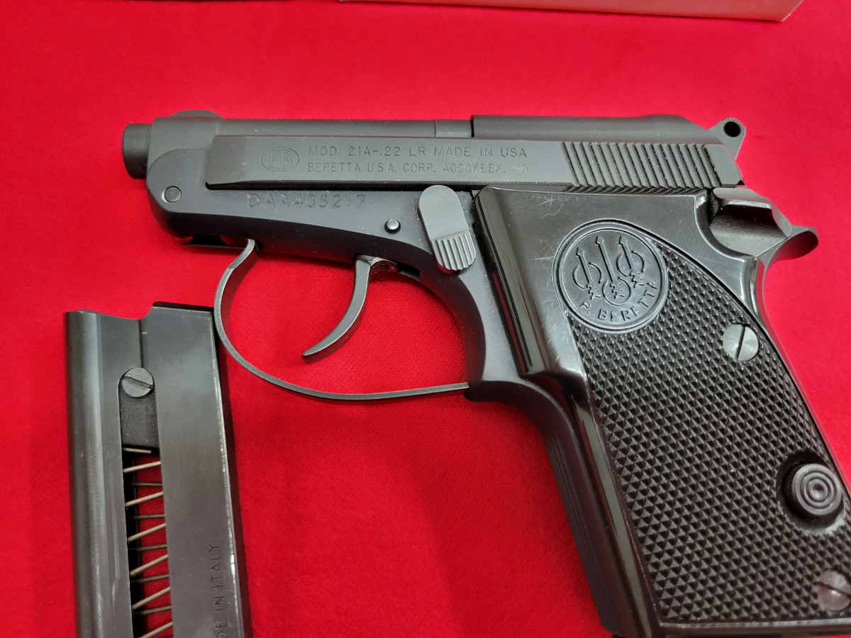 Bobcat 21 -A by Beretta 2.4" Pistol - 7+1 Rounds - lightweight and ...