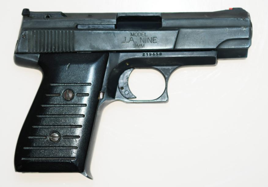 Jimenez Arms JA 90 9mm Luger Semi-Auto Pistol. Good Condition. 1 Mag ...