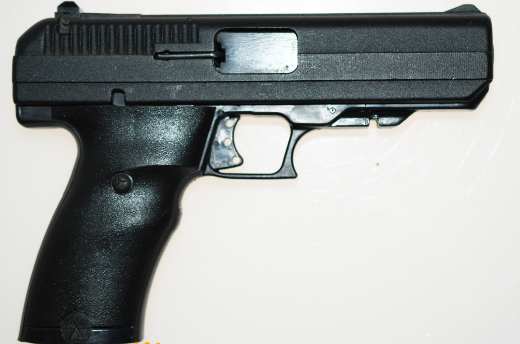 Hi-Point JCP 40 40S&W Semi-Auto Pistol. 1 Mag. .40 S&W 17339399 ...