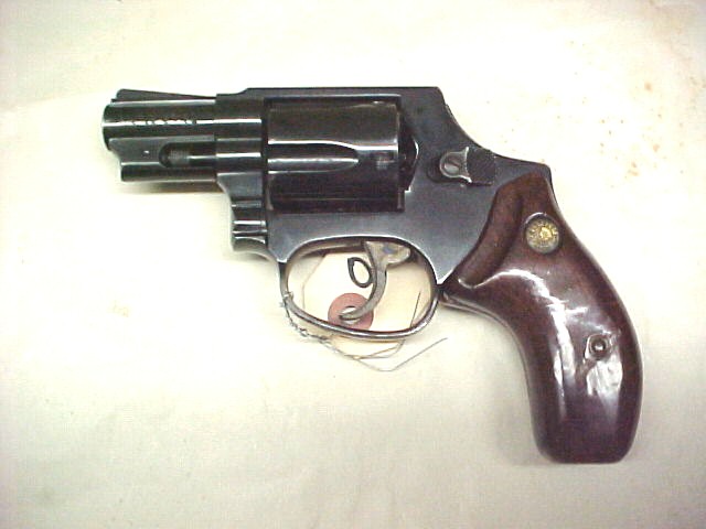 Taurus Model 85 Hammerless For Sale at GunAuction.com - 4412220