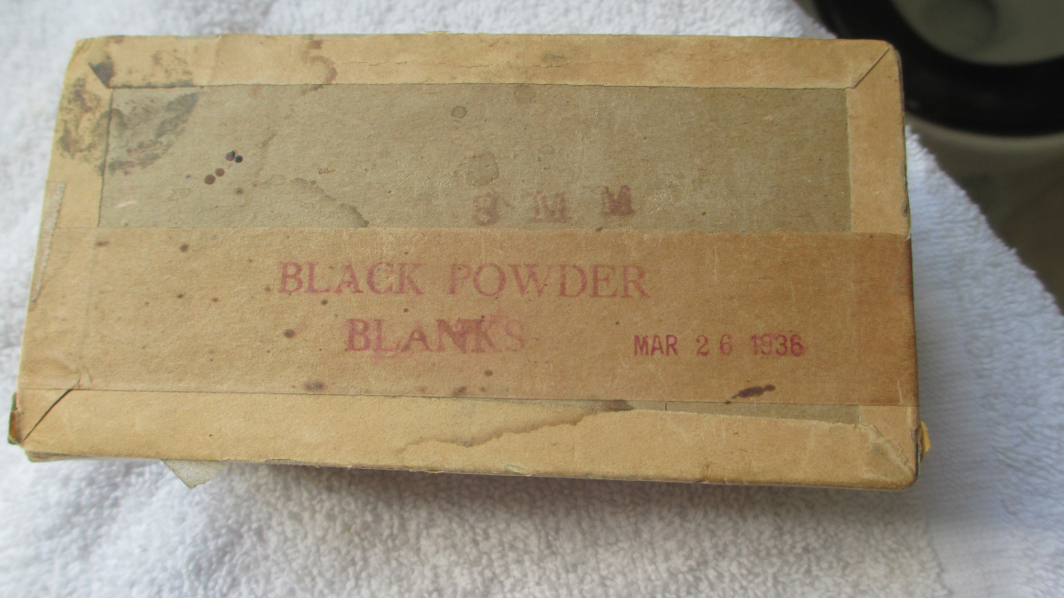 UMC FULL BOX (50) BLACK POWDER BLANKS 8mm Mauser 17227376 - GunAuction.com