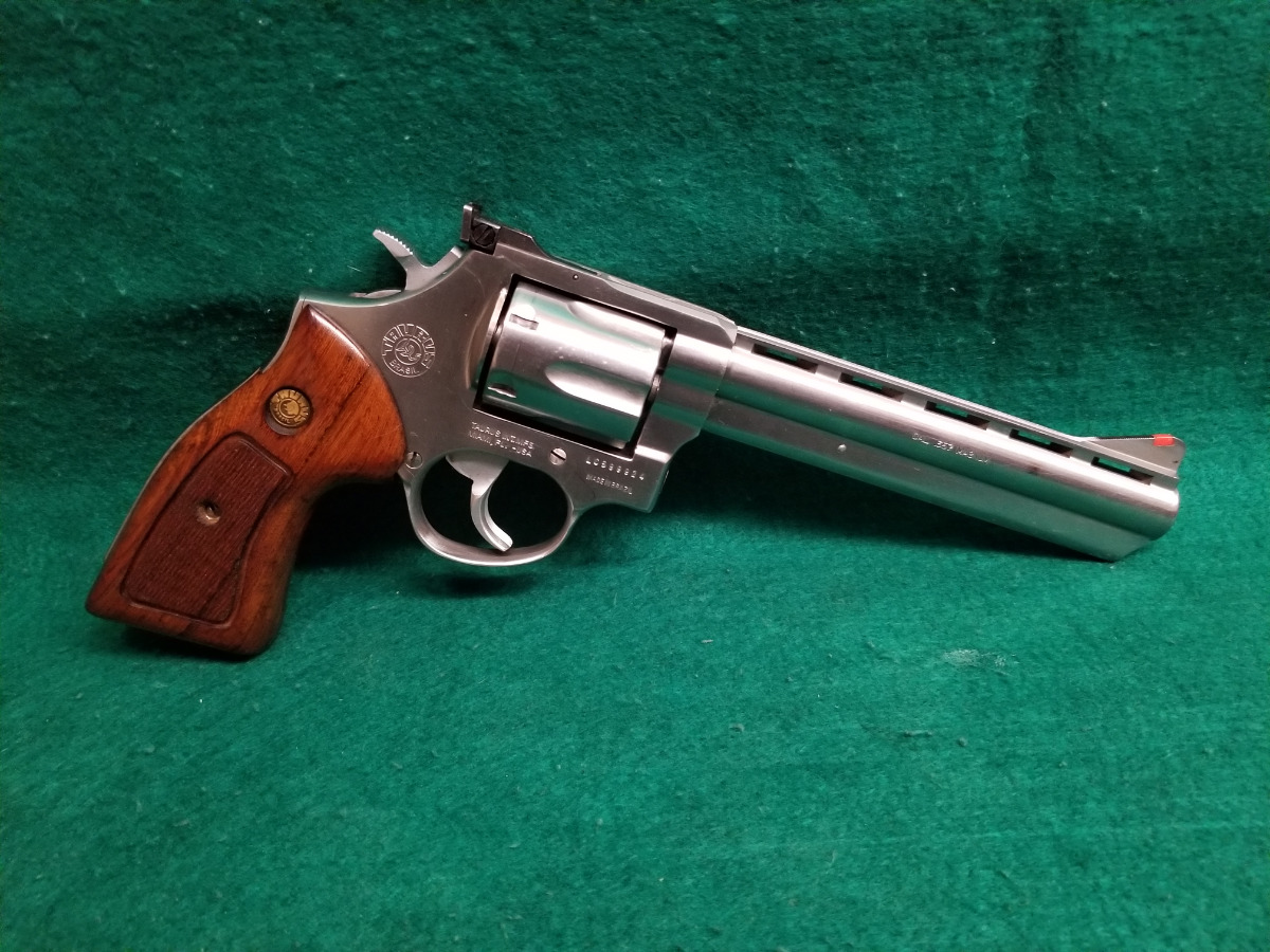 Taurus International Mfg. Co. Model 689 Stainless Double Action 6 Inch ...