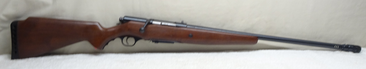 Mossberg Model 190 KB, 16 guage, bolt action shotgun 17363894 ...
