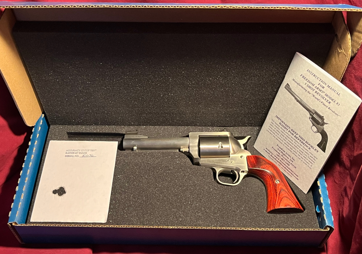 New In Box Freedom Arms Premier 83 475 Linebaugh 4.75 Barrel .475 ...