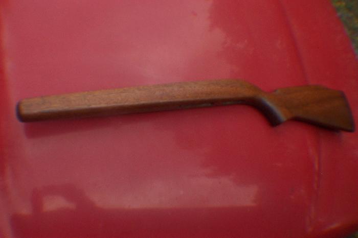 581 Remington Walnut Stock Minty For Sale at GunAuction.com - 9550563