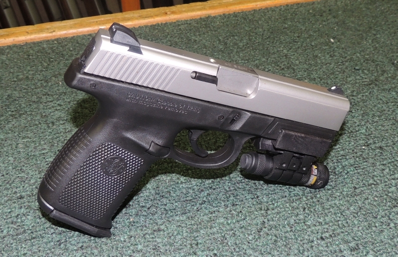 Smith & Wesson Sigma Sw40ve 40 S&W Caliber With Laser No Res For Sale ...