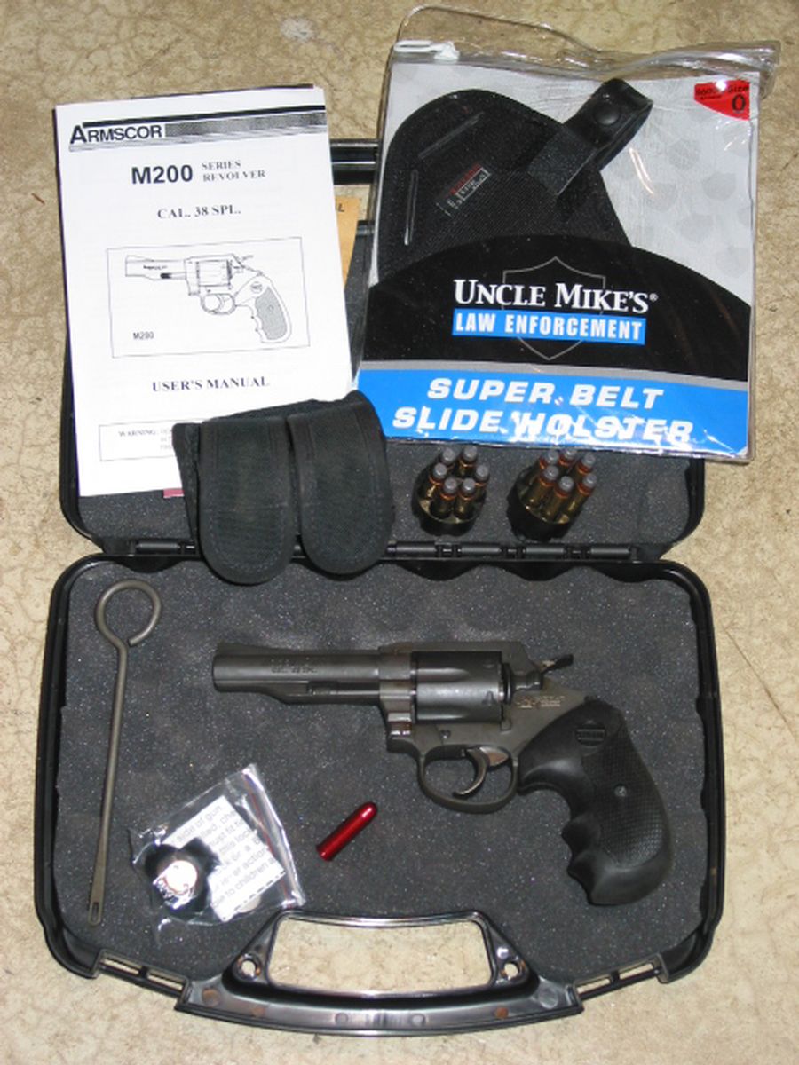 ARMSCOR M200 .38SPL. 4" REVOLVER-EXTRAS .38 Special 17138001 ...