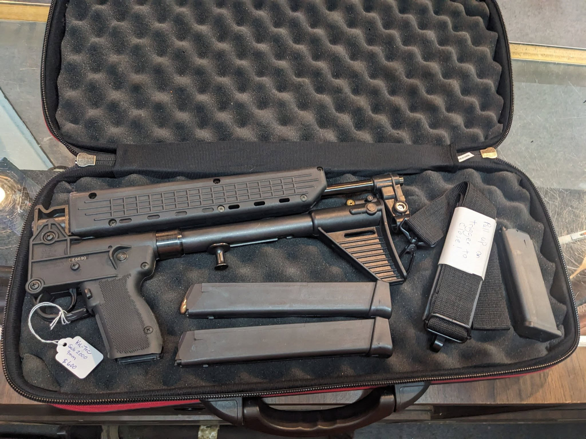 Kel-Tec sub 2000 9mm folding carbine 9mm Luger 17371956 - GunAuction.com