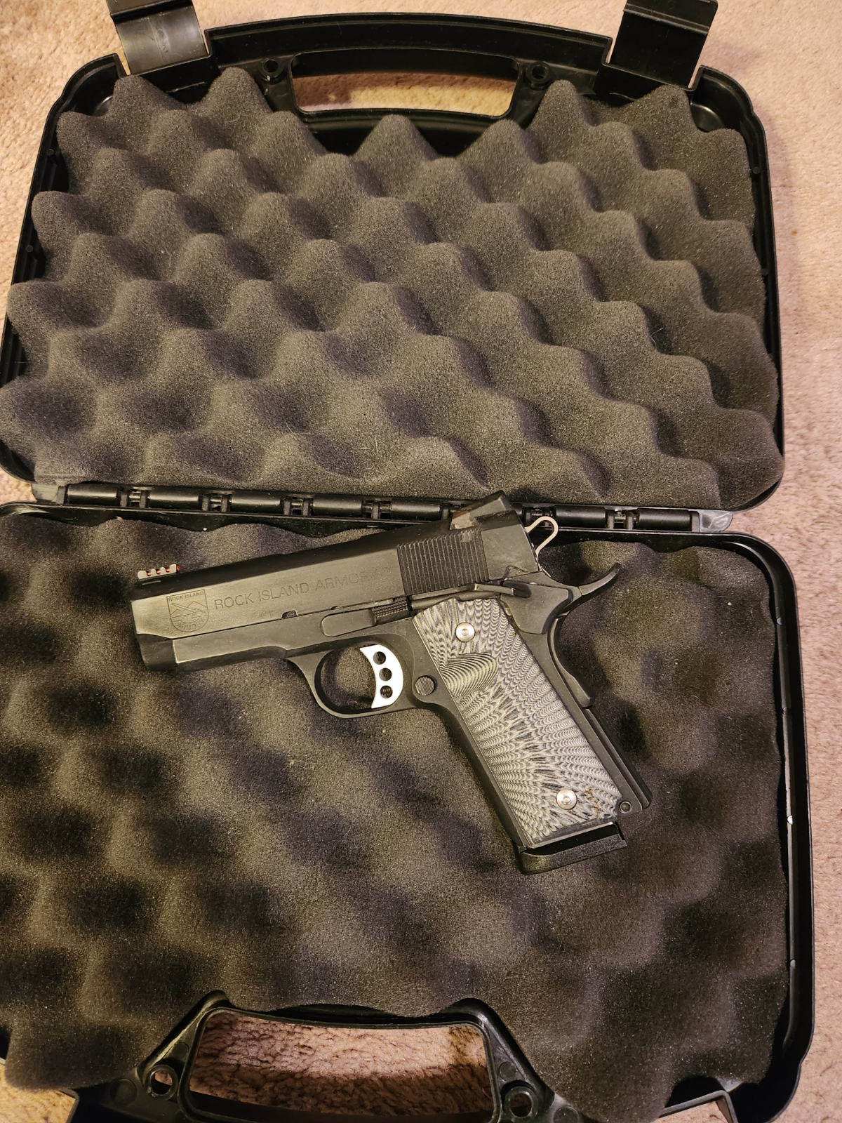 Rock Island Armory (RIA) Officers CS- Tactical .45 ACP 17274312 ...