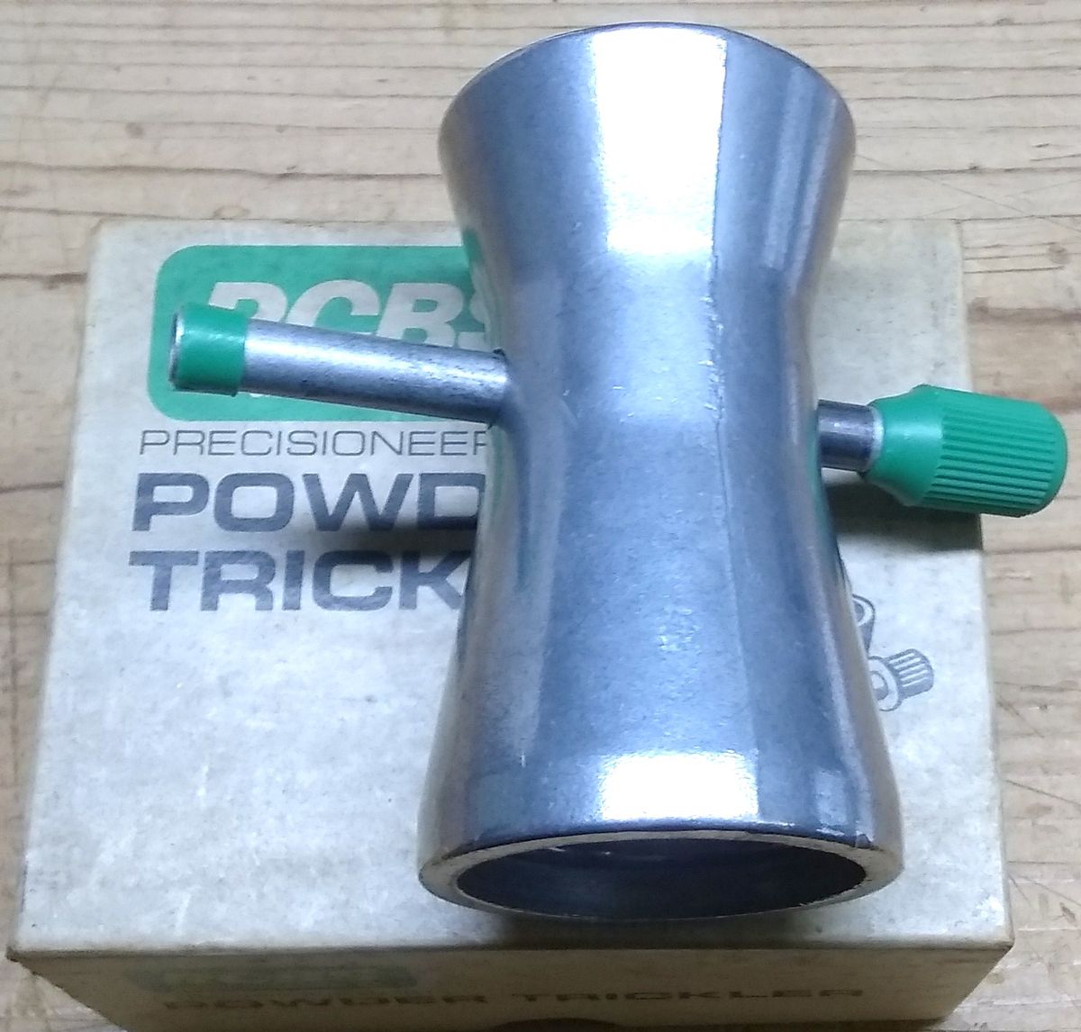 RCBS Powder Trickler 17286750 - GunAuction.com