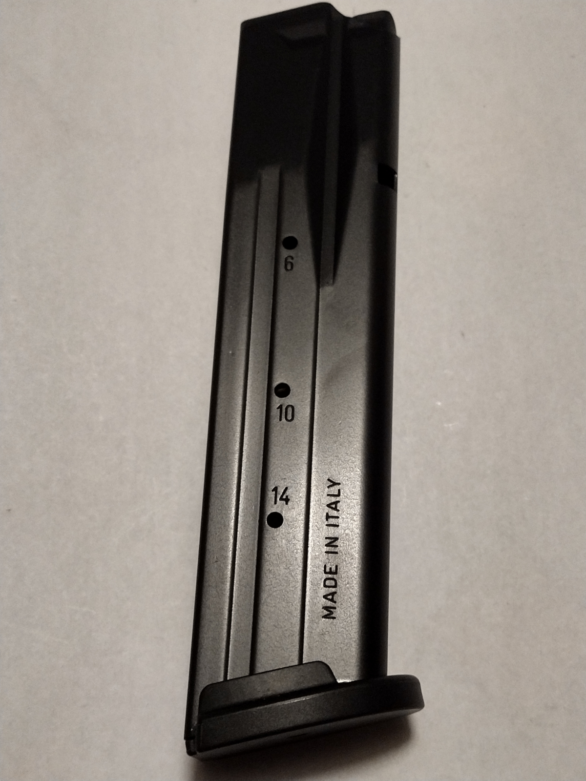 SIG Sauer SIG P227 14 rd 45 ACP magazine - new .45 ACP 17327430 - GunAuction.com