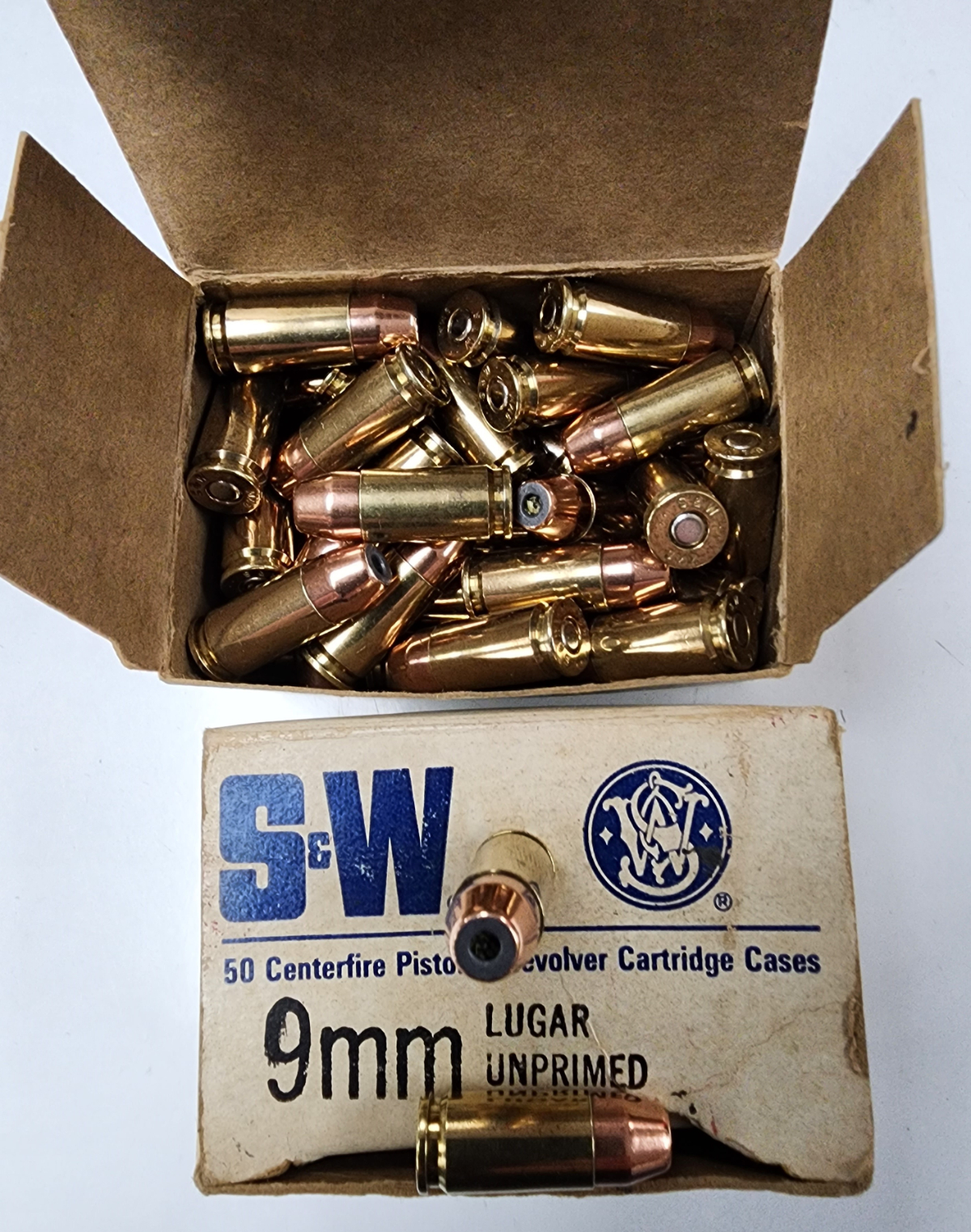 Smith & Wesson S&W AMMUNITION & VINTAGE S&W BOXES 9mm Luger 17287831 ...